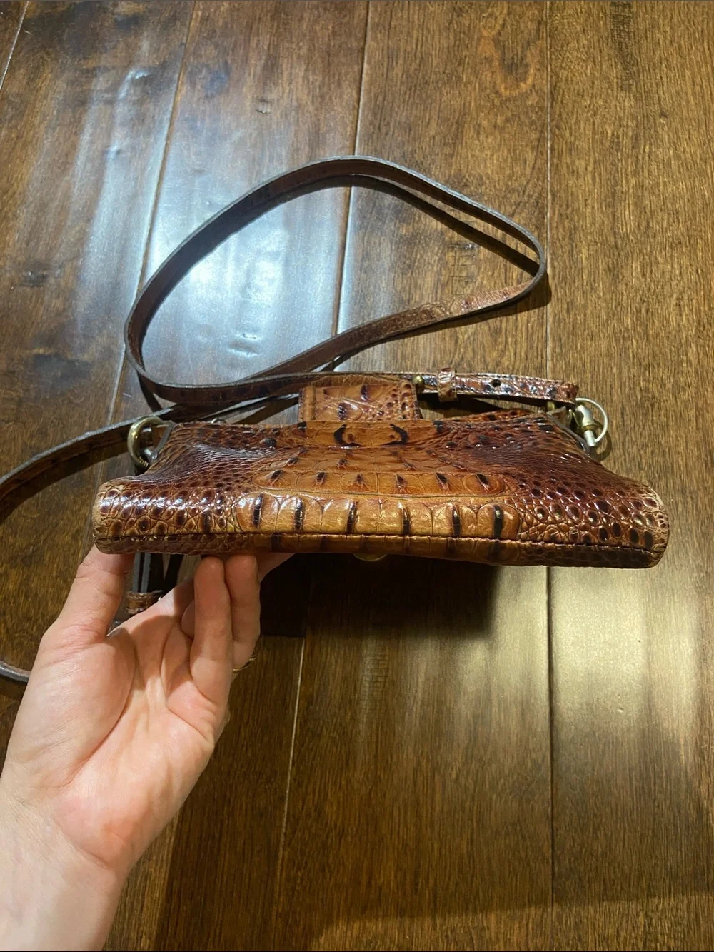 Brahmin | Bags | Brahmin Mojito Melbourne Croc Crossbody Brown Small ...